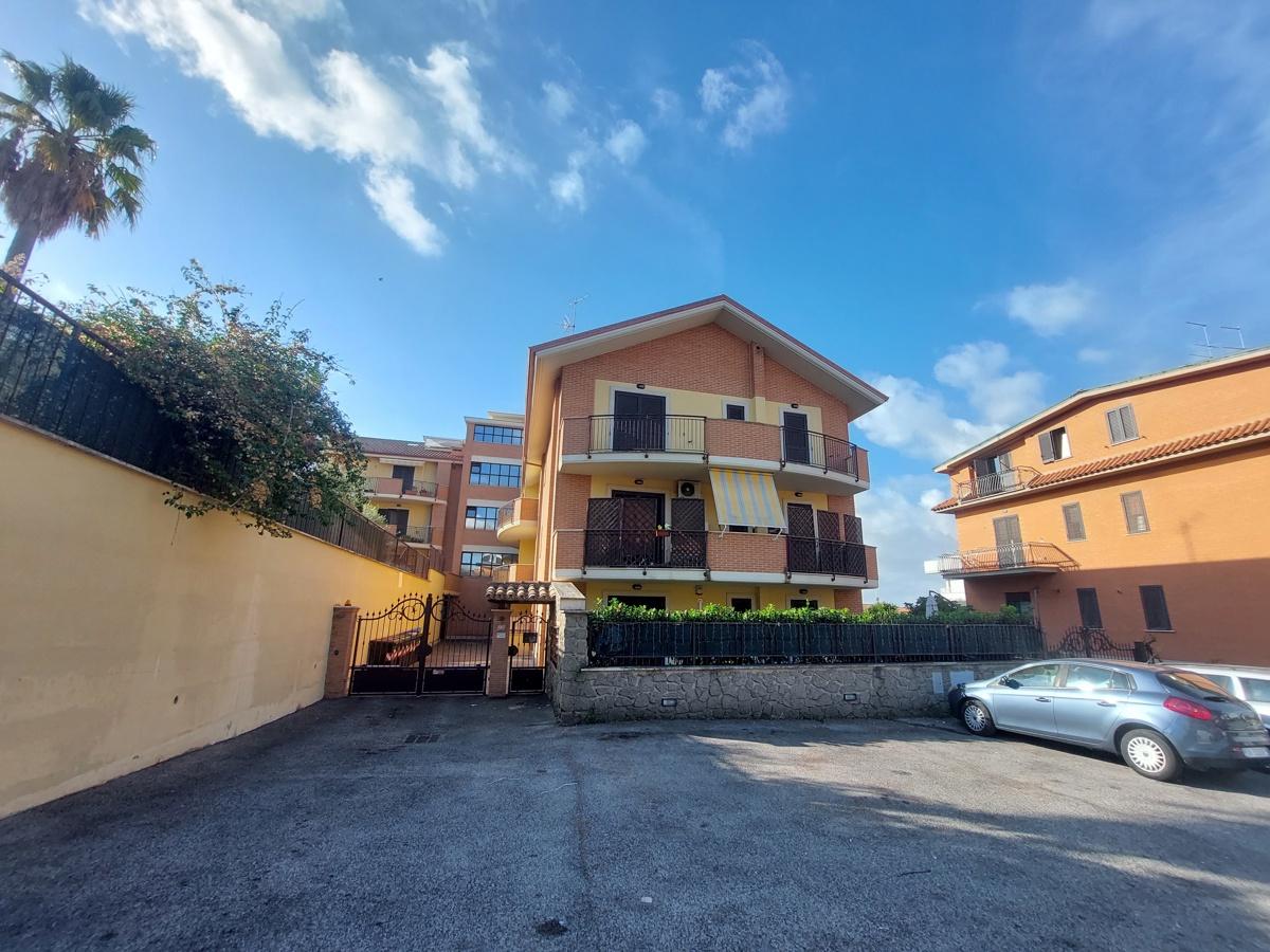 Appartamento in vendita a Marino