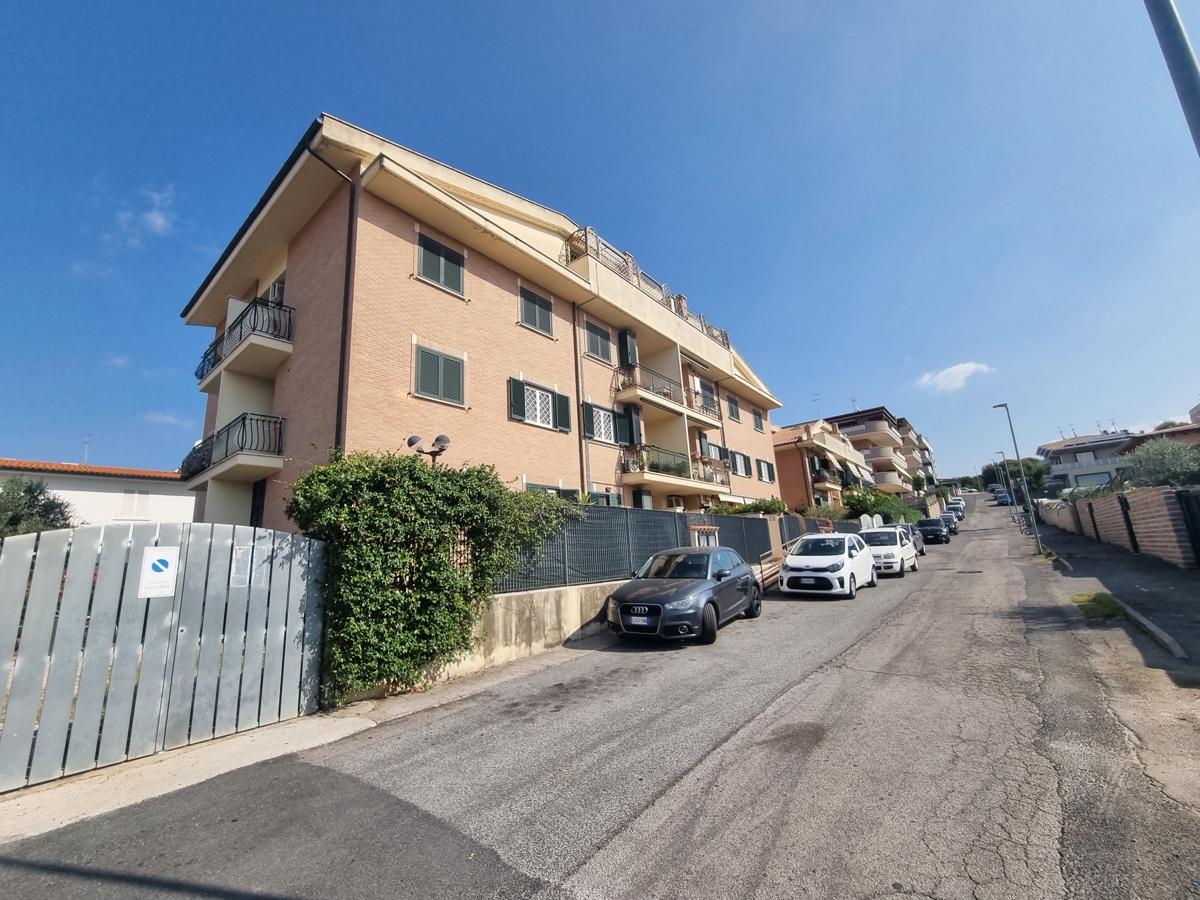 Appartamento in vendita a Marino