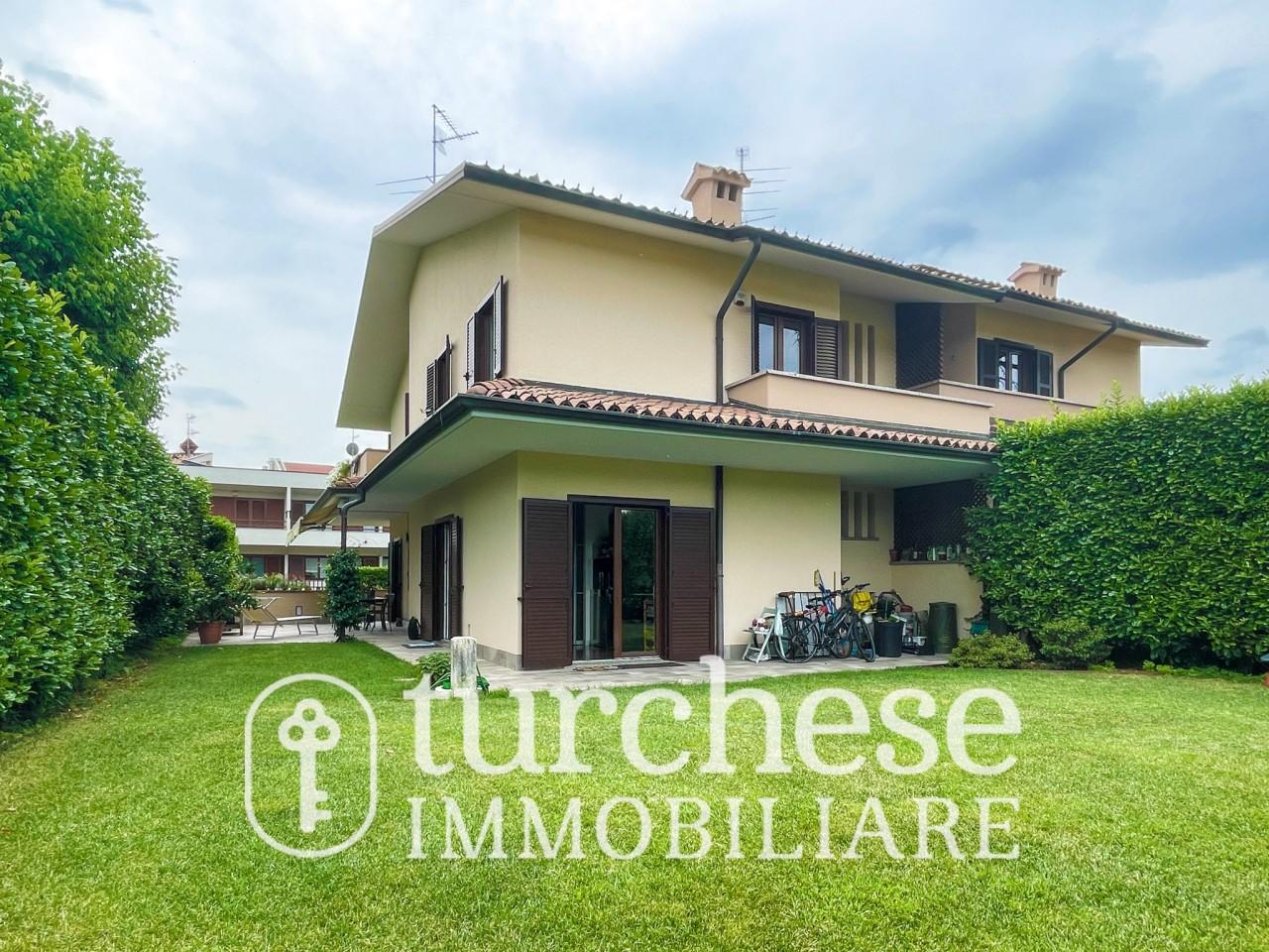 Villa in vendita a Gorle