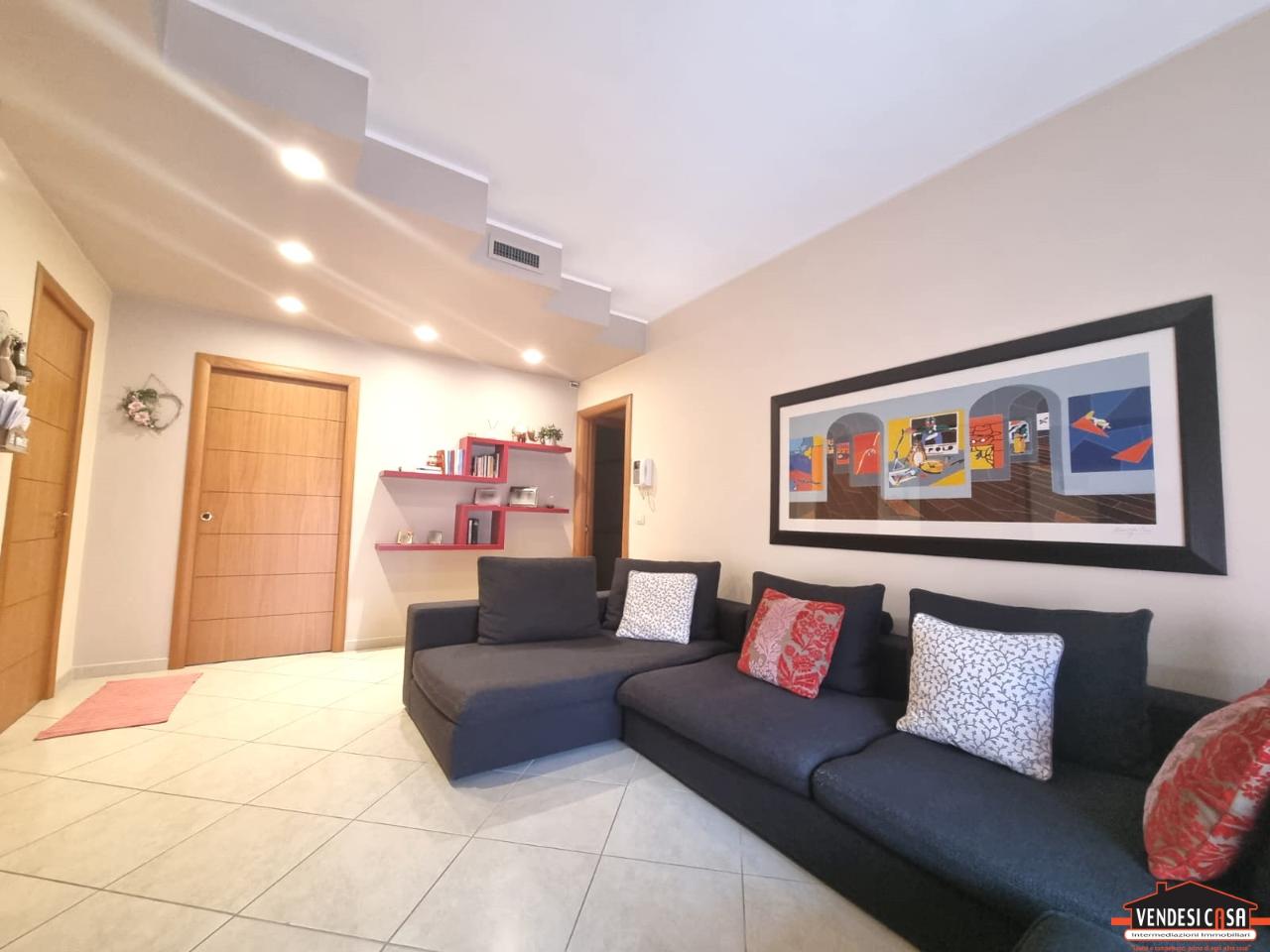 Appartamento in vendita a Adelfia