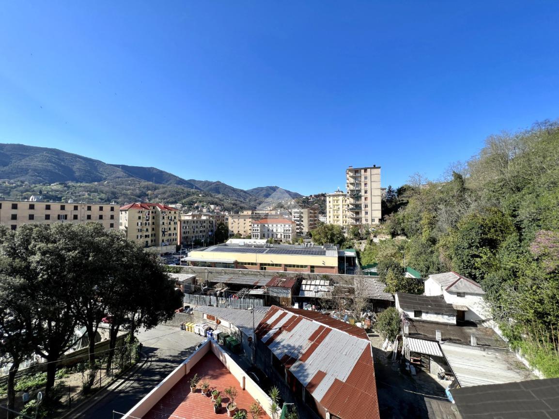 Appartamento in vendita a Genova