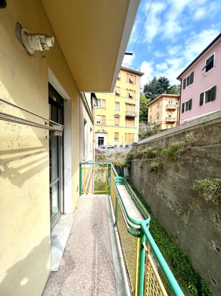 Appartamento in vendita a Genova