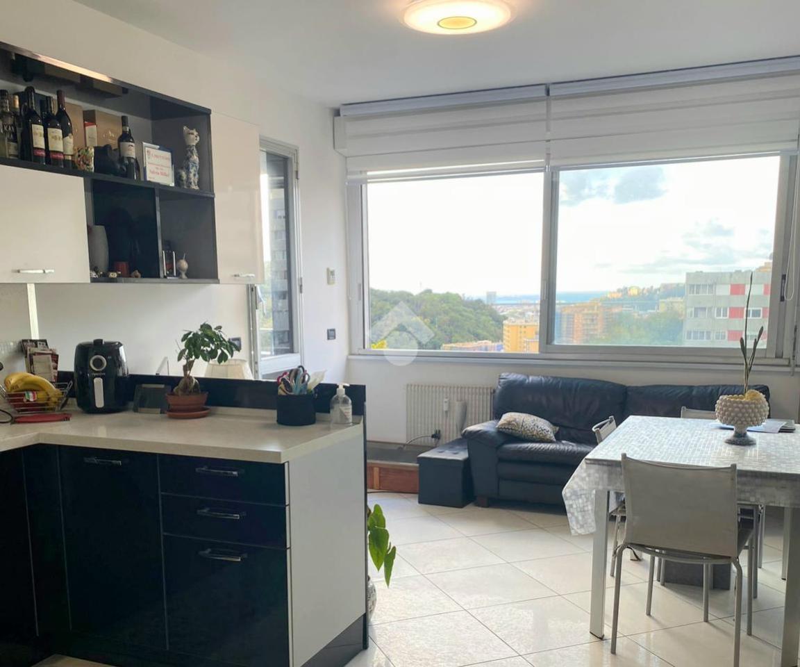 Appartamento in vendita a Genova