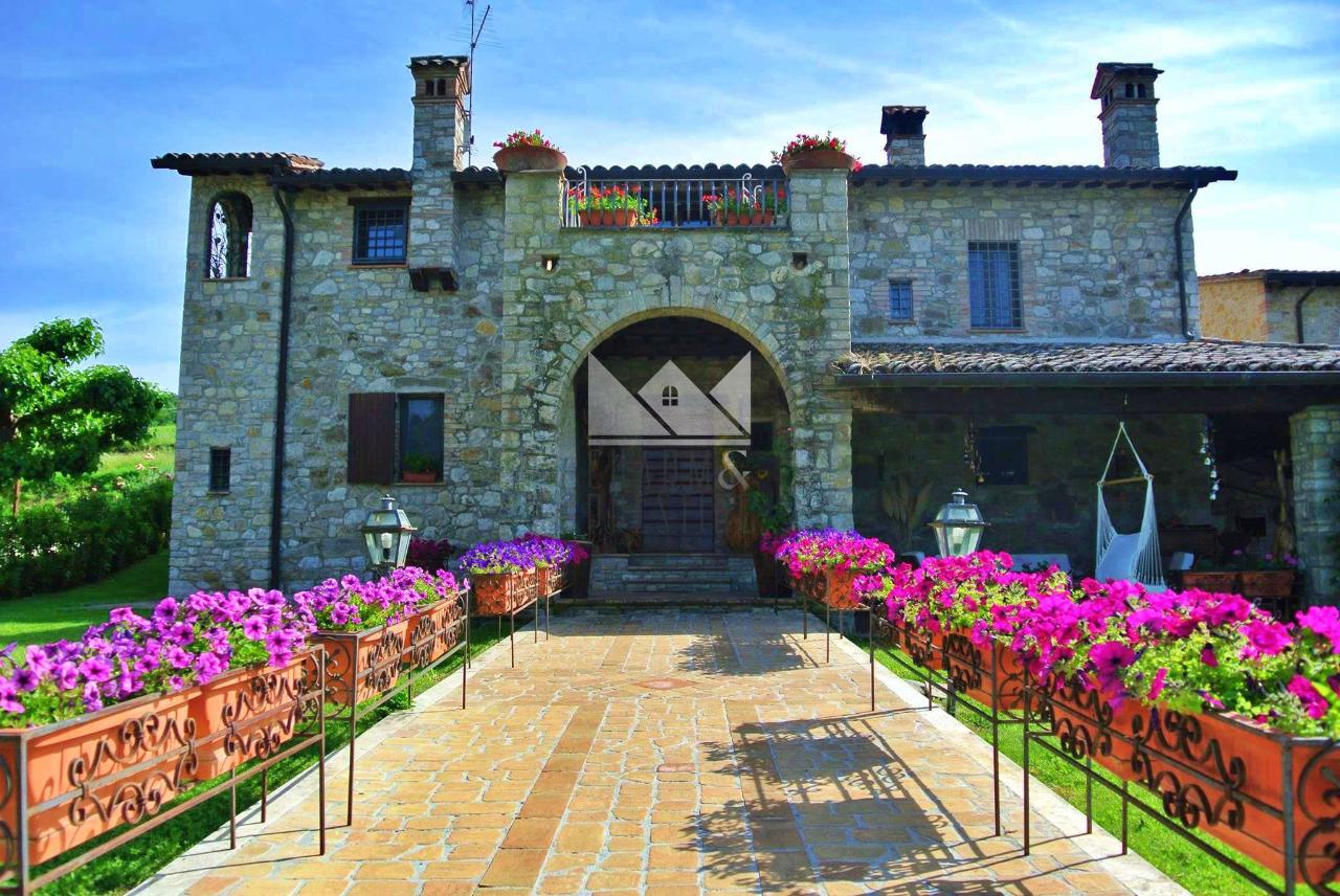 Rustico in vendita a Todi