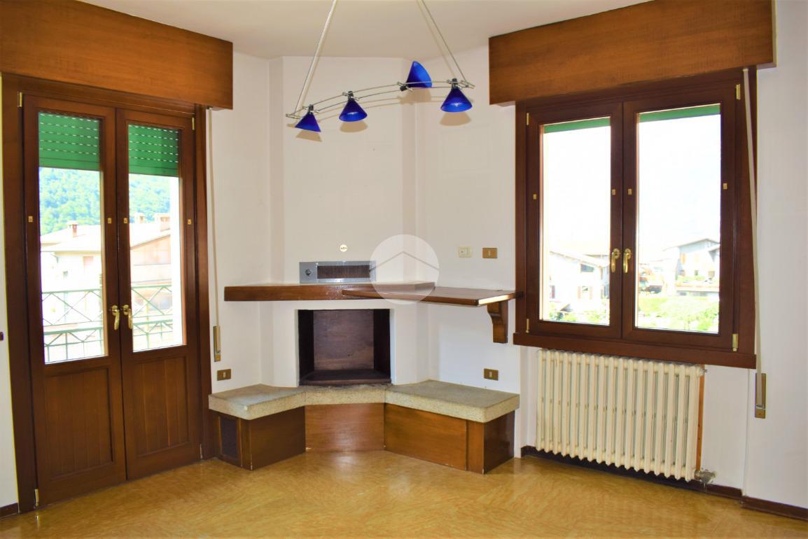 Appartamento in vendita a Esine