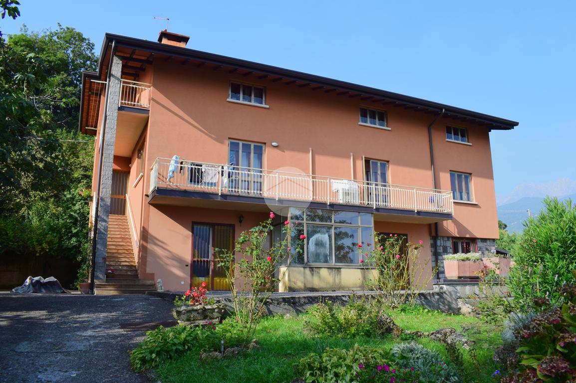 Appartamento in vendita a Bienno