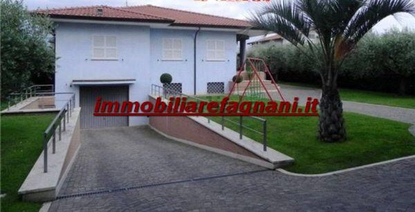 Villa in vendita a Velletri