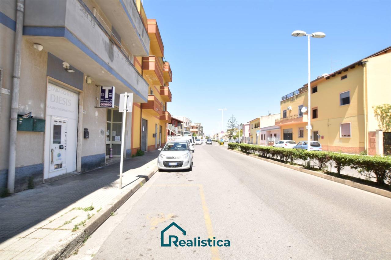 Magazzino in vendita a Assemini