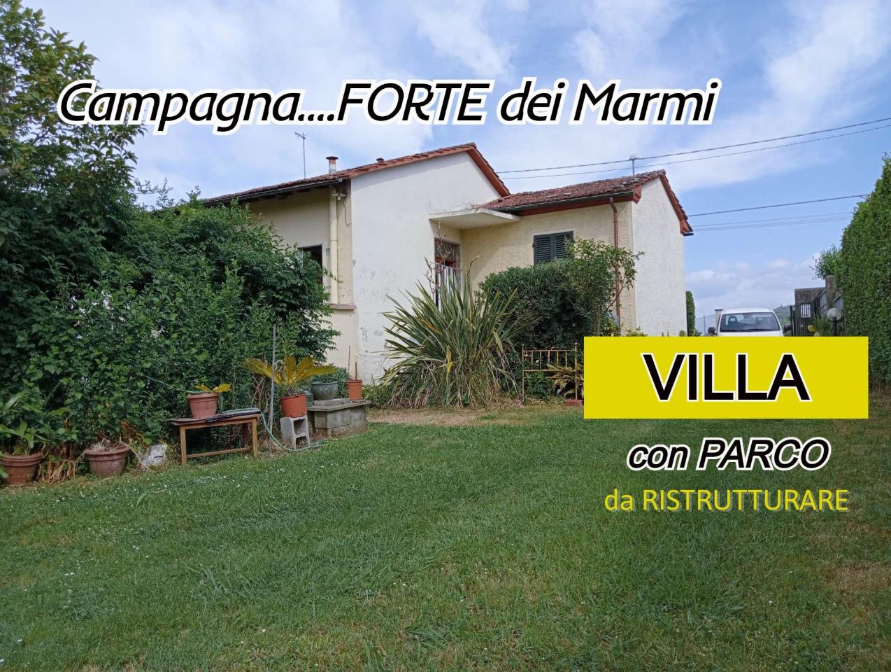 Villa in vendita a Forte Dei Marmi