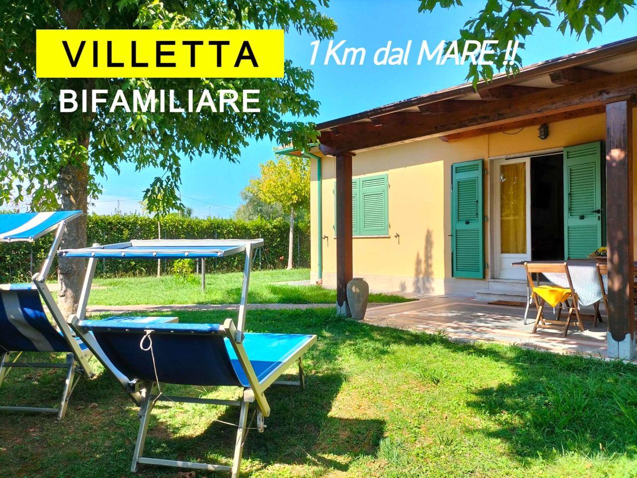 Villa bifamiliare in vendita a Forte Dei Marmi