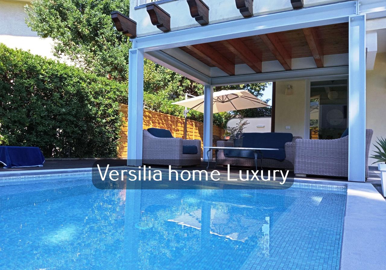 Villa unifamiliare in vendita a Forte Dei Marmi