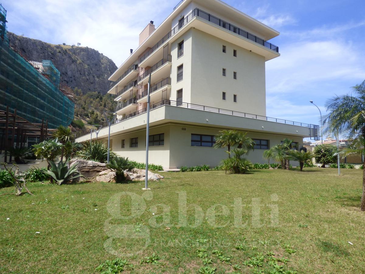Appartamento in vendita a Palermo