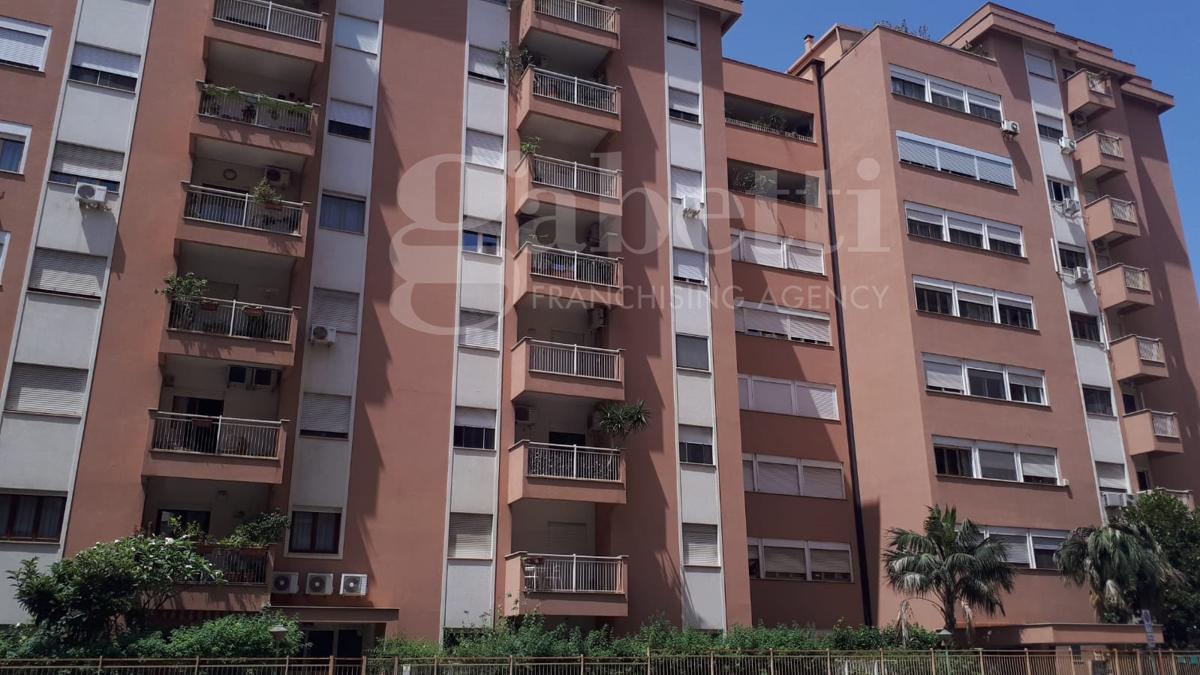 Appartamento in vendita a Palermo
