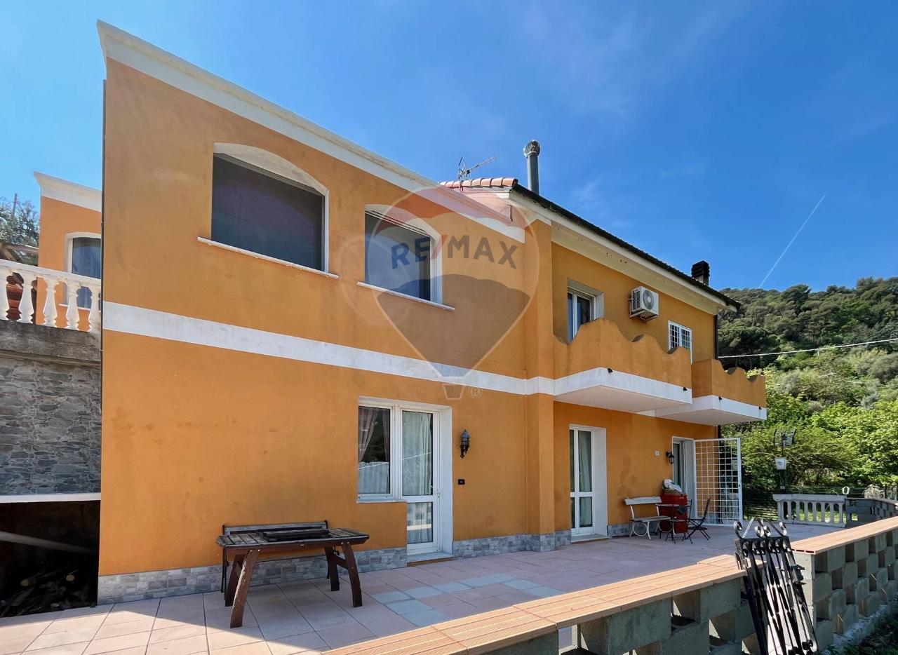Villa in vendita a Alassio