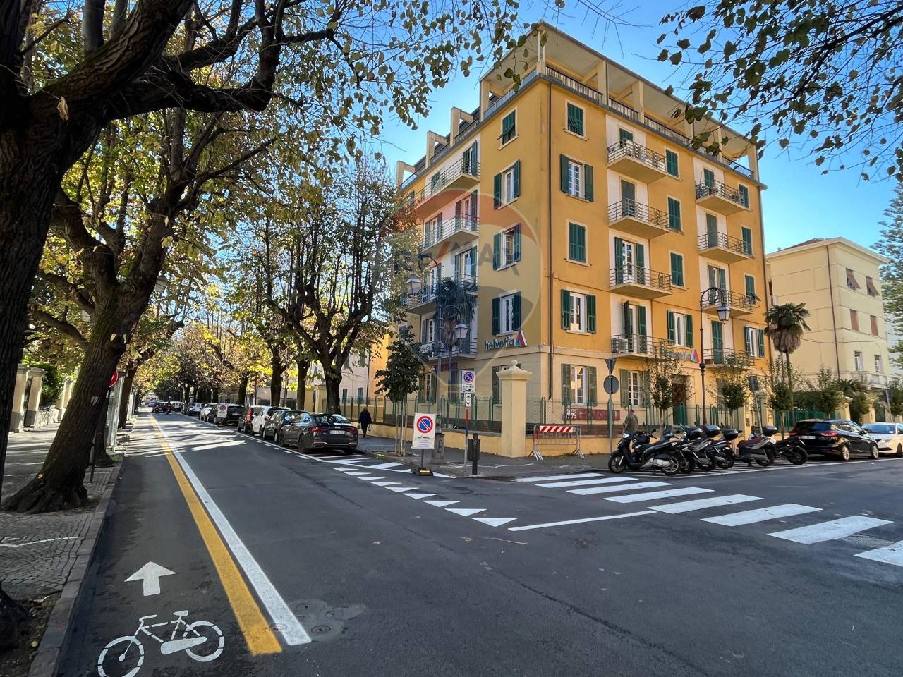 Appartamento in vendita a Albenga