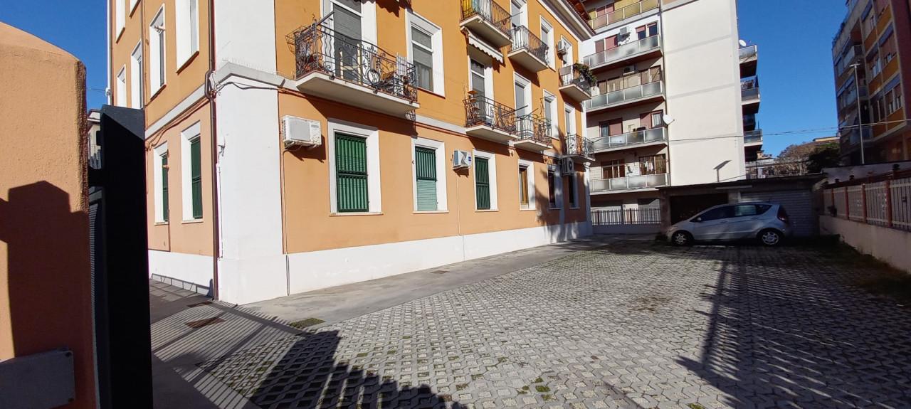 Appartamento in vendita a Pescara