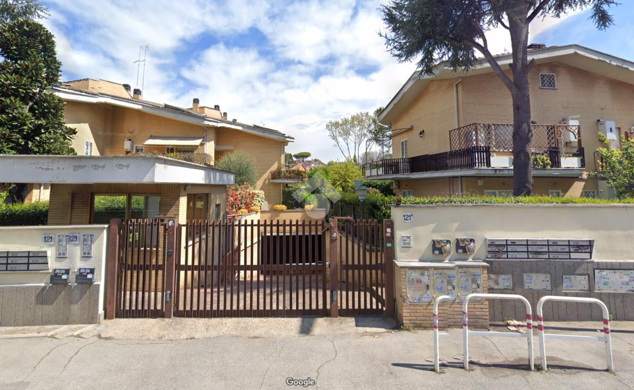 Box in vendita a Roma