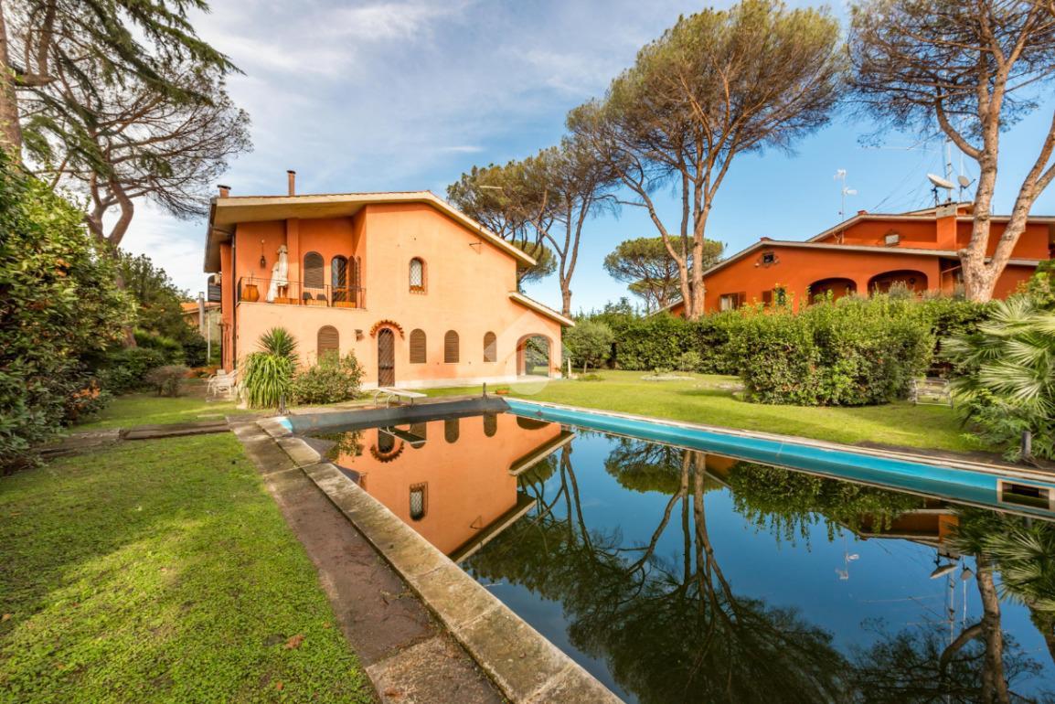 Villa in vendita a Roma