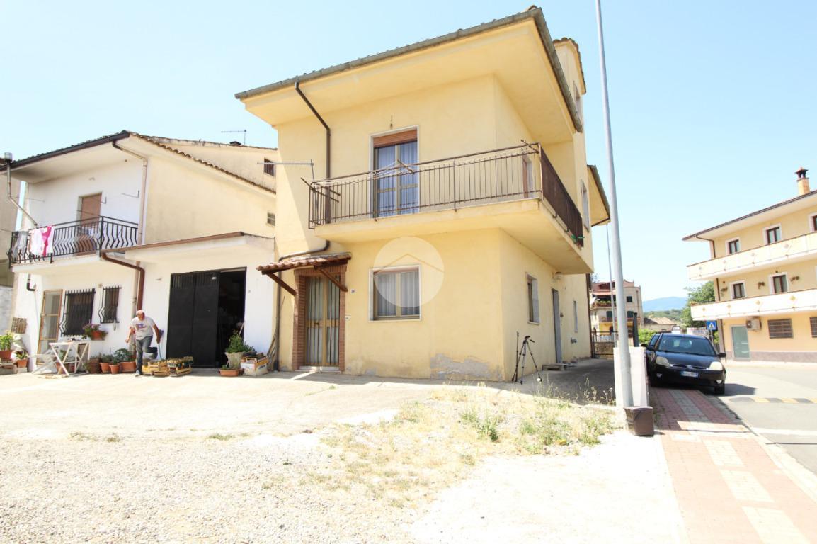 Casa indipendente in vendita a Montalto Uffugo