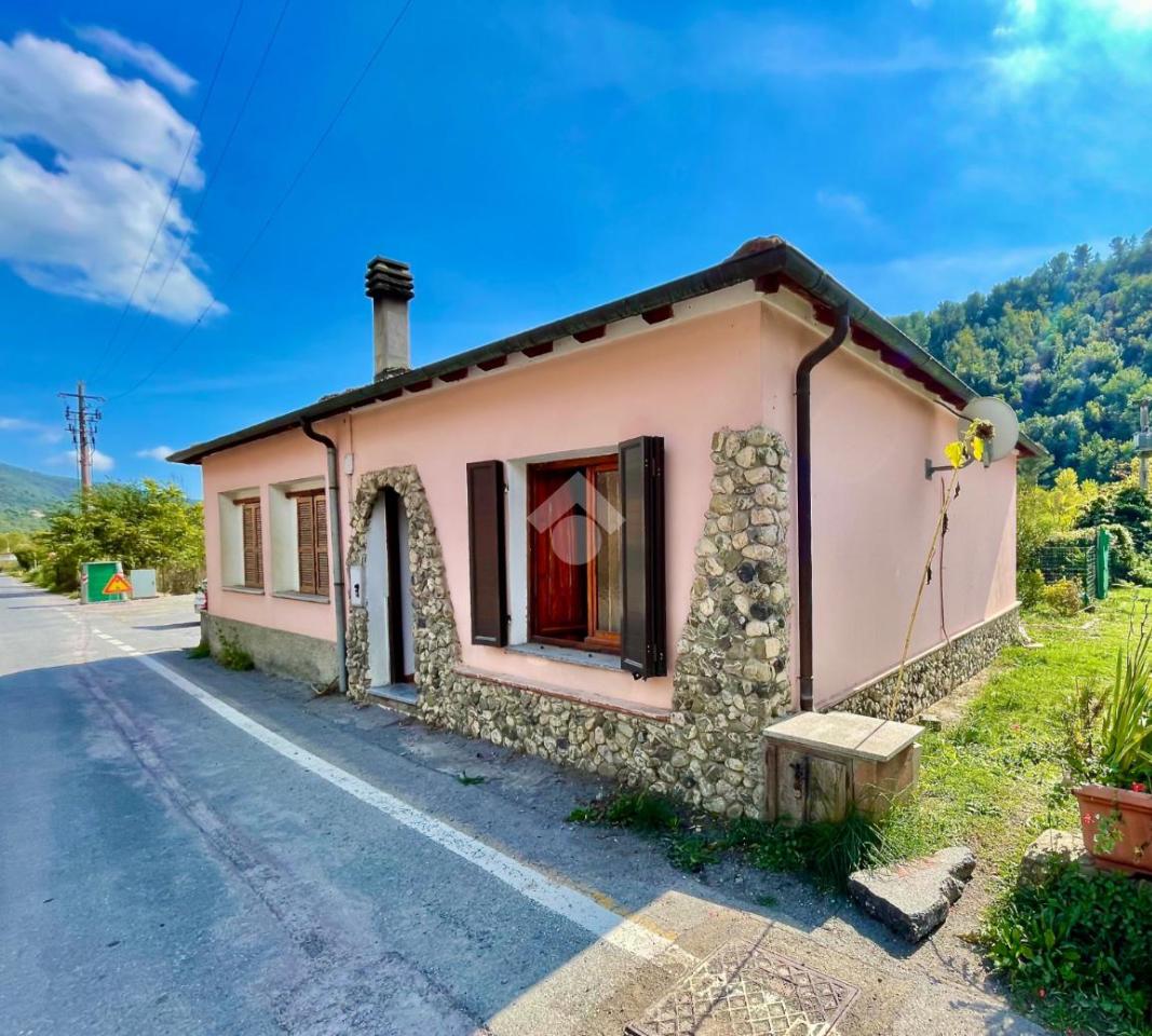 Bilocale in Frazione San Lorenzo 2, Stellanello