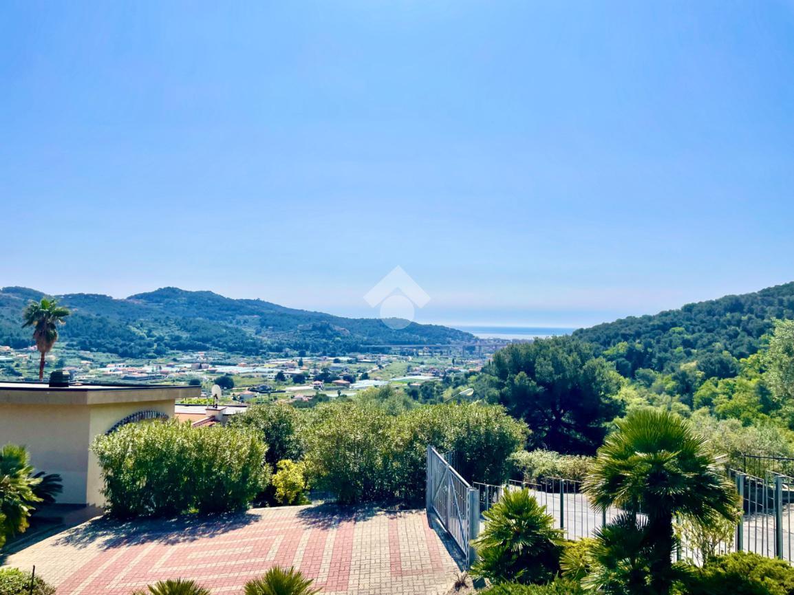 Appartamento in vendita a Andora