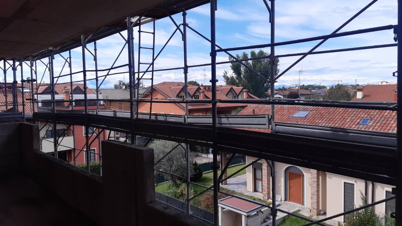 Appartamento in vendita a Lainate