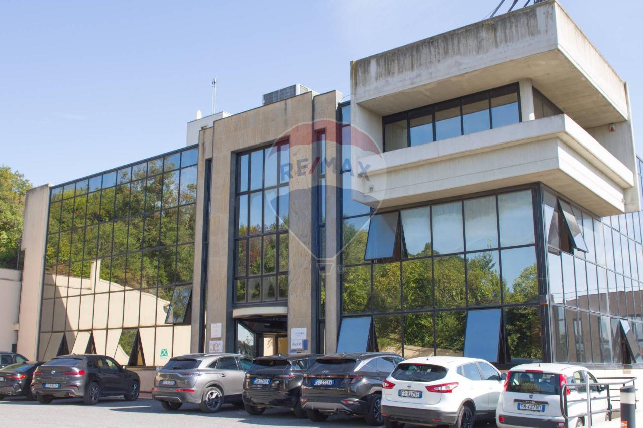 Magazzino in affitto a Roma