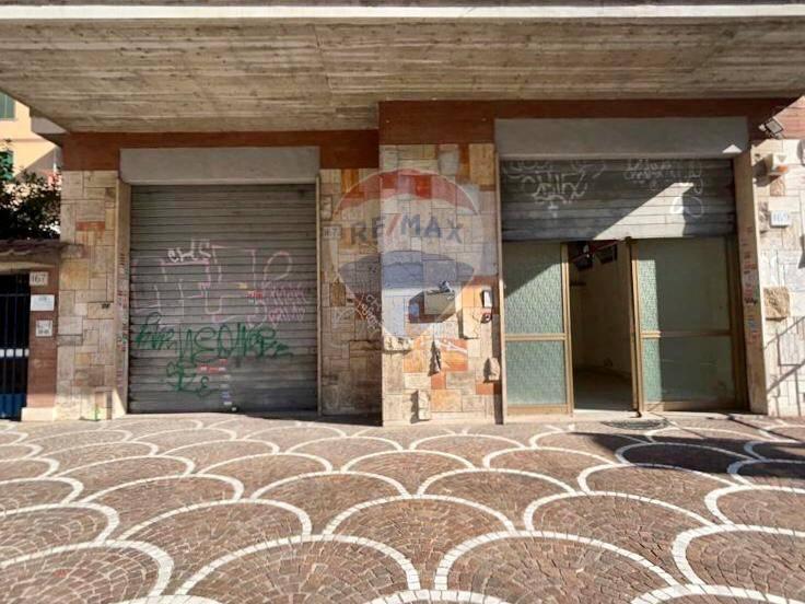 Negozio in vendita a Roma