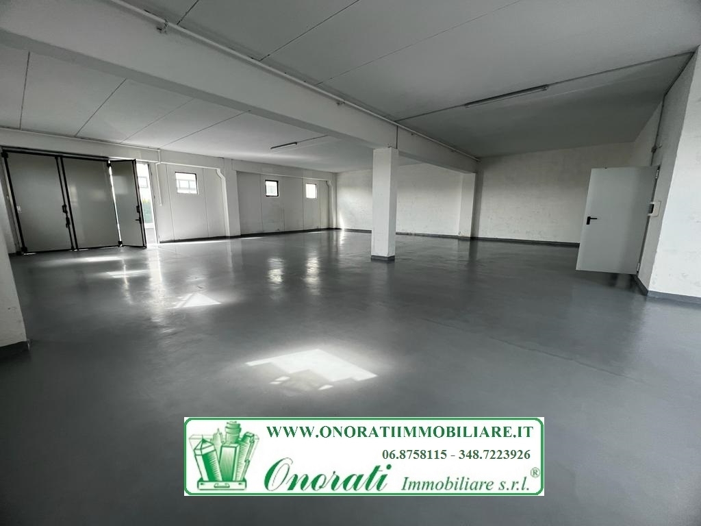 Capannone in vendita a Guidonia Montecelio