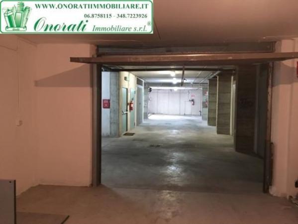 Garage - Posto auto in affitto a Guidonia Montecelio