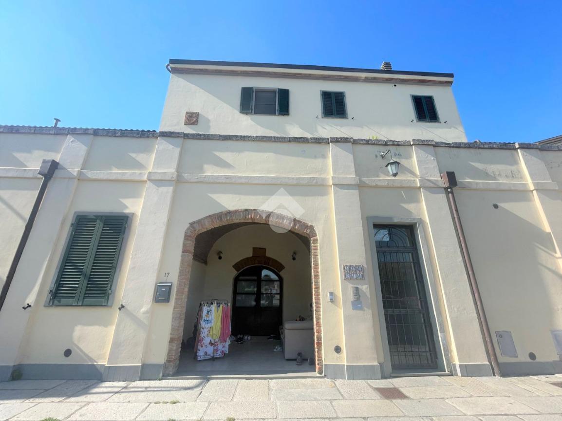 Appartamento in vendita a Collesalvetti