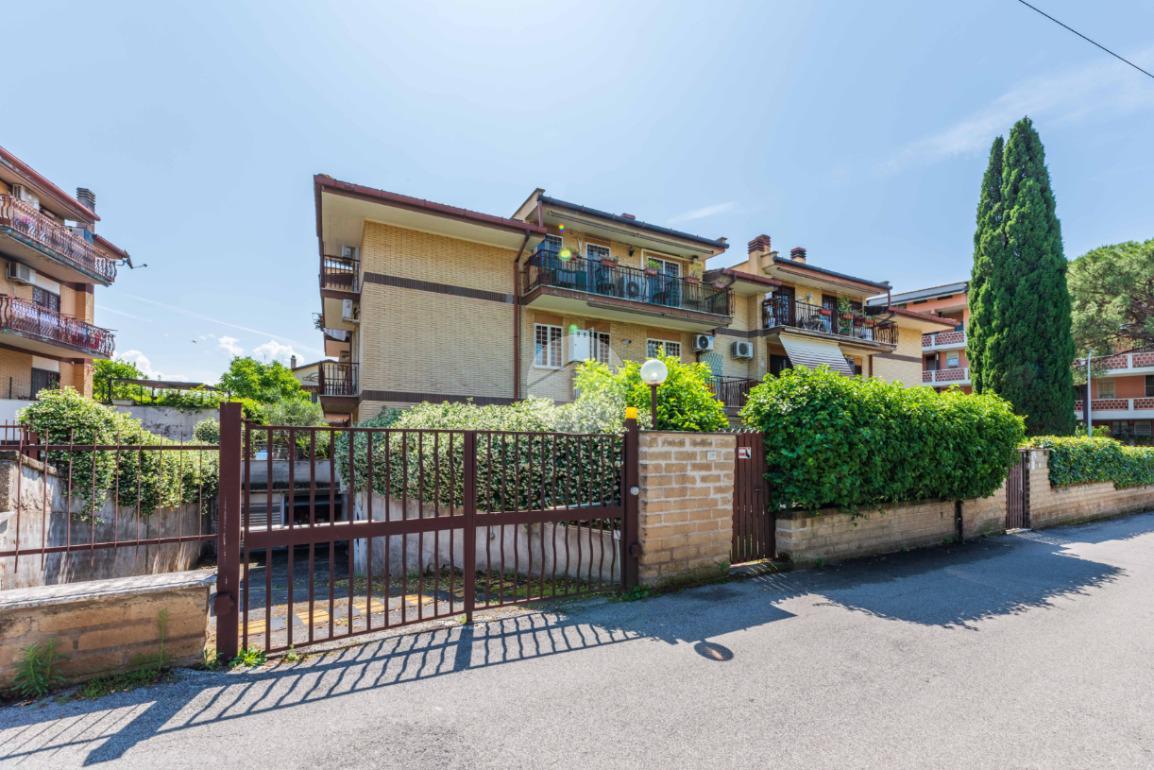 Appartamento in vendita a Guidonia Montecelio