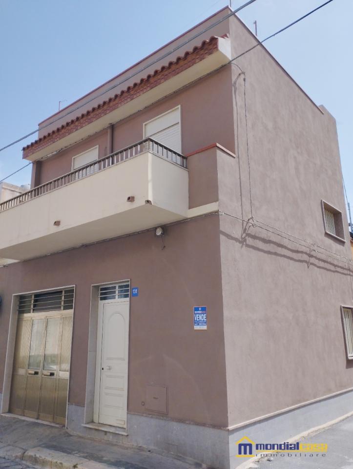 Casa indipendente in vendita a Pachino