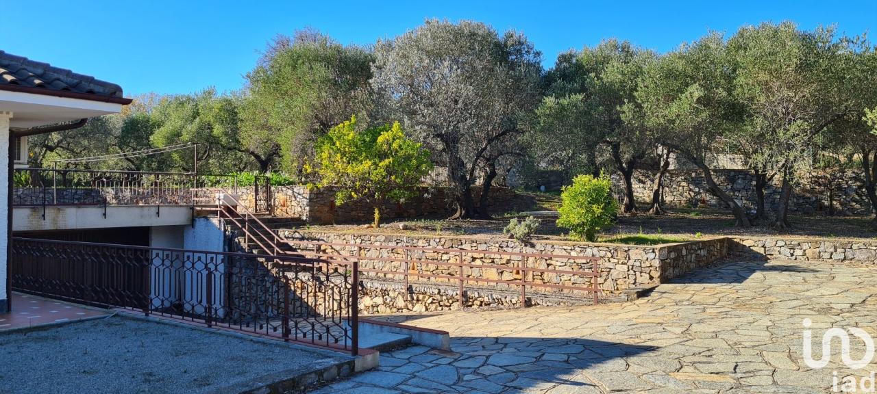 Villa in vendita a Ceriale