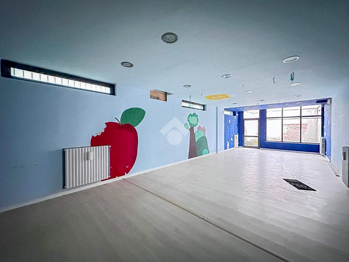 Ufficio in vendita a Pizzighettone