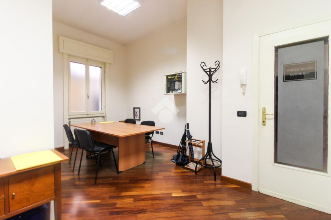 Ufficio in affitto a Cremona