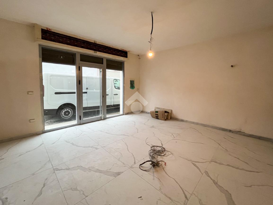 Negozio in affitto a Persico Dosimo