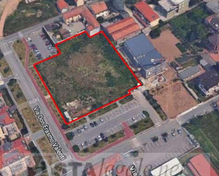 Terreno edificabile in vendita a Rescaldina