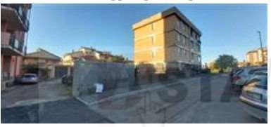 Appartamento in vendita a Lazzate