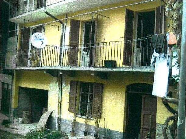 Appartamento in vendita a Azzio