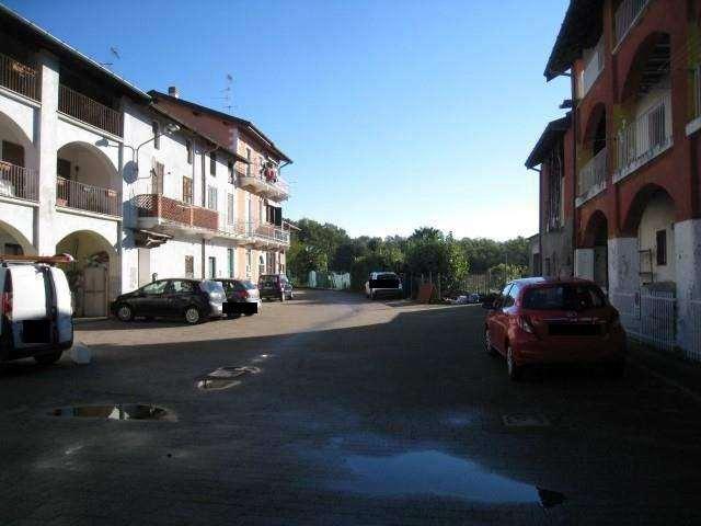 Appartamento in vendita a Castronno