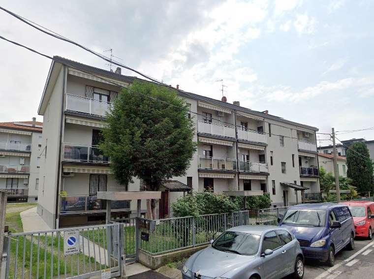 Appartamento in vendita a Varedo