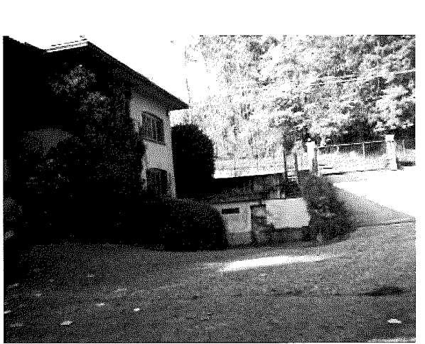Palazzina commerciale in vendita a Travedona Monate