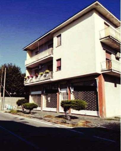Negozio in vendita a Lonate Pozzolo