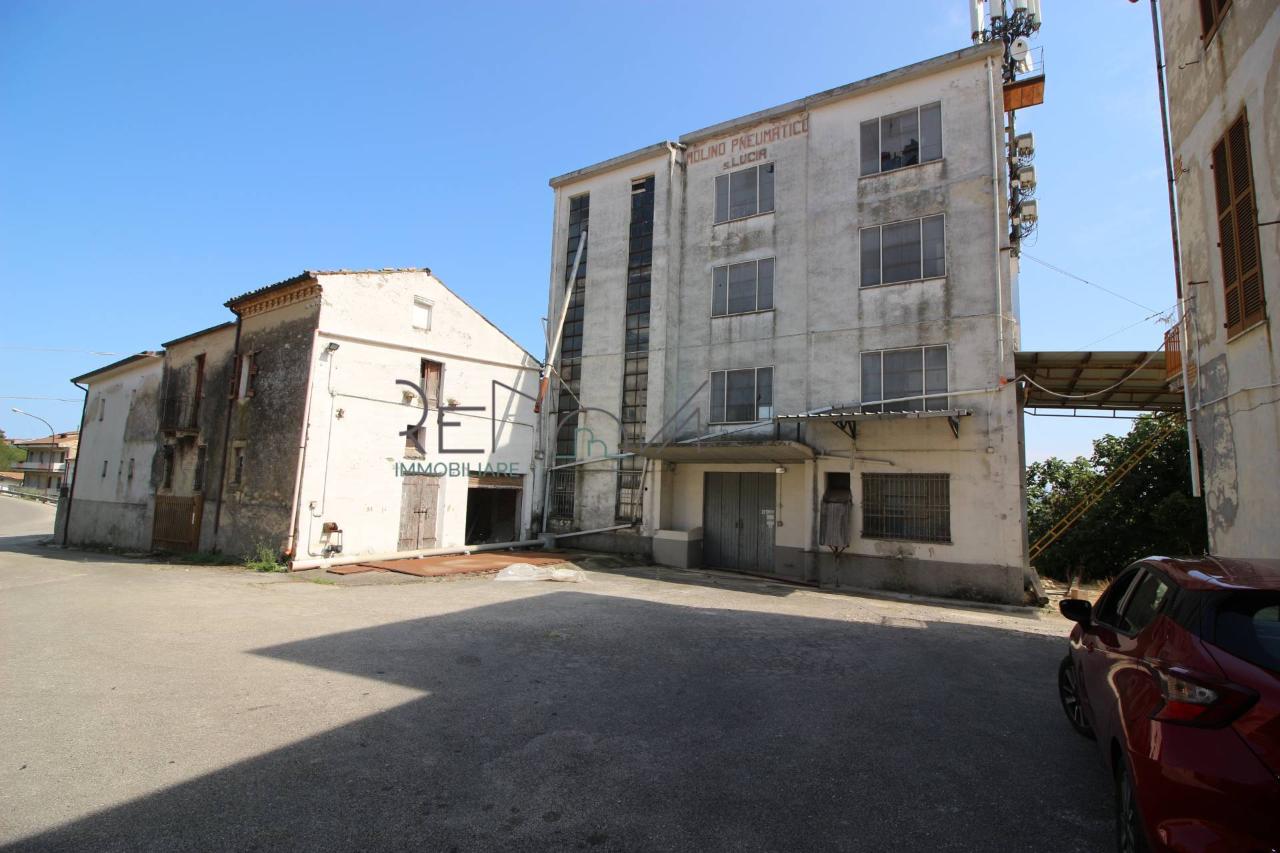 Casa indipendente in vendita a Bellante