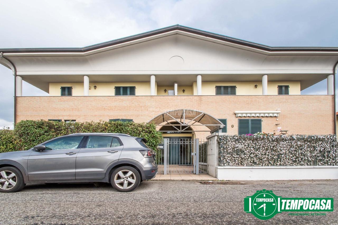 Appartamento in vendita a Canegrate