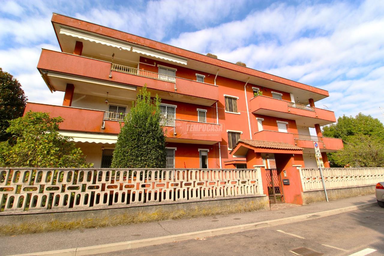 Trilocale in Via Giacomo Brodolini 8, Pantigliate