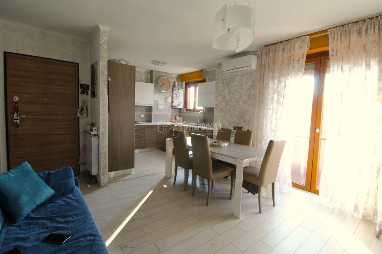 Trilocale in Via Giovanni Verga, Mombretto 4/a/B/C, Mediglia