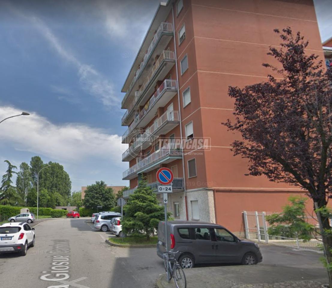 Trilocale in Via Giosuè Carducci 6, Mediglia