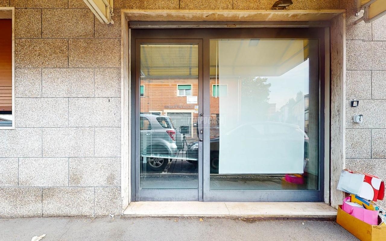 Negozio in vendita a Valsamoggia